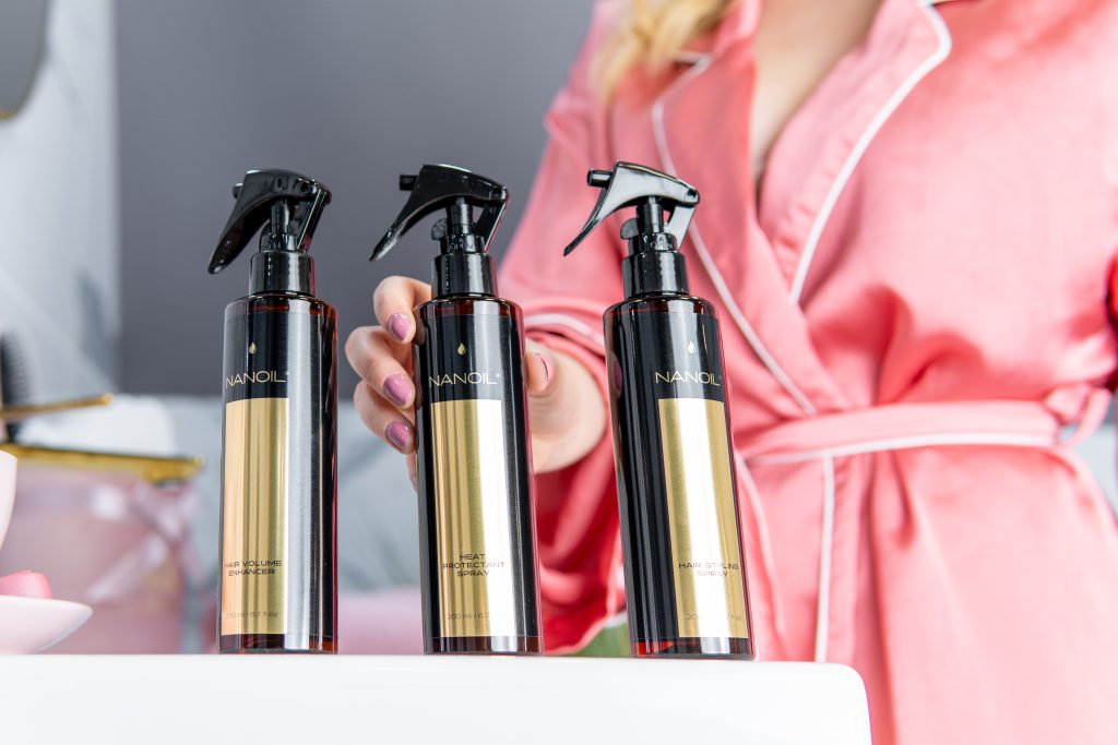 Recenzia na prevratnú novinku! Úžasný objemový sprej – Nanoil Hair ...